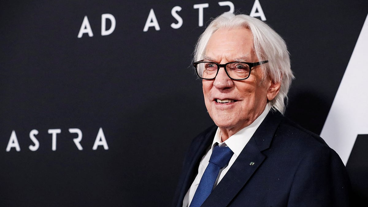 Donald Sutherland, star of 'M*A*S*H' and 'The Hunger Games', passes ...