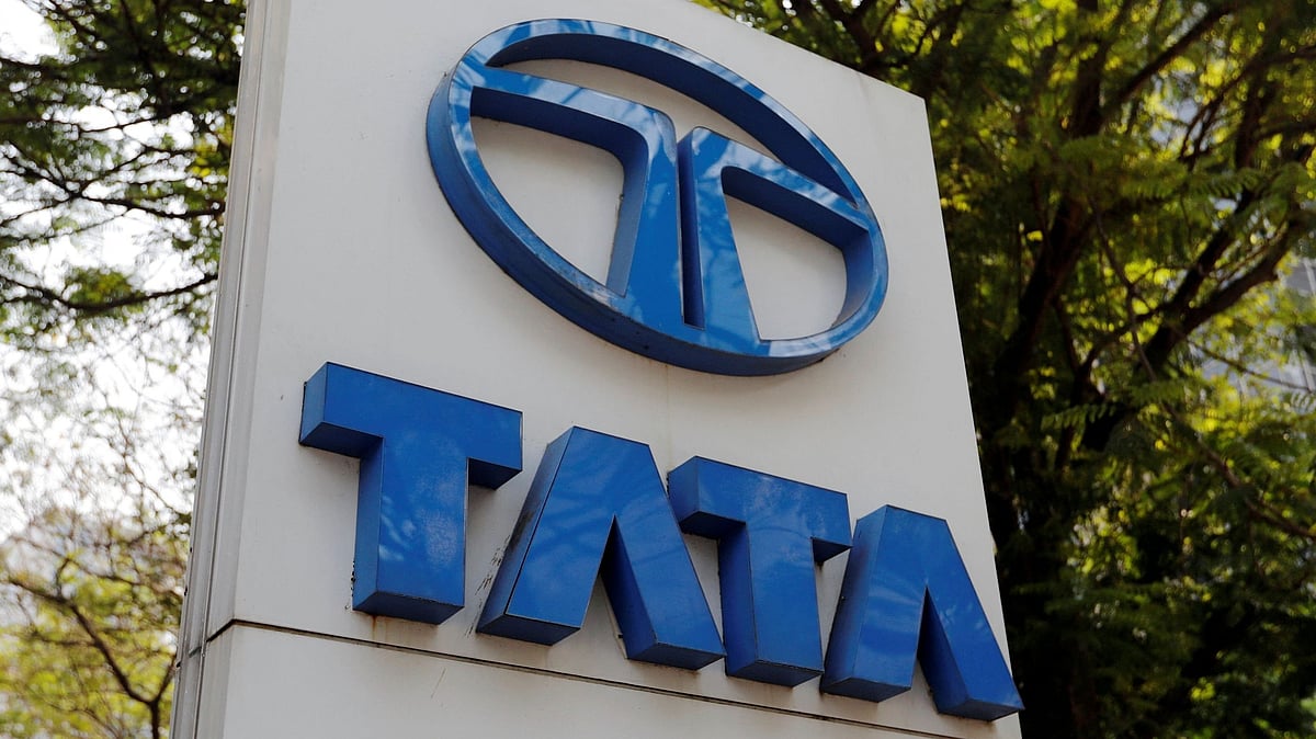 Tata Motors begins trials of hydrogen-powered heavy-duty trucks for ...