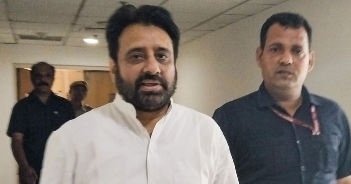 After Owaisi and Congress leader, AAP's Amanatullah Khan moves SC ... After Owaisi and Congress leader, AAP's Amanatullah Khan moves SC ...