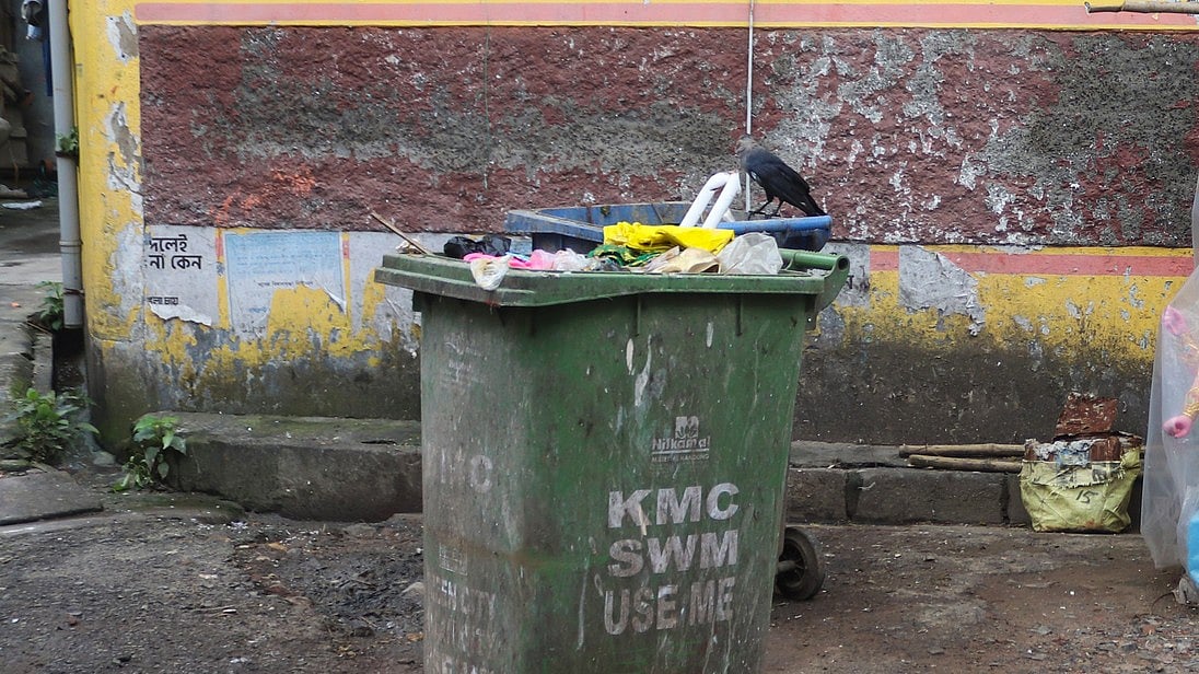 Severed human head found in garbage dump in Kolkata's Tollygunge