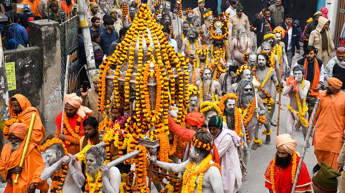 Maha Kumbh Mela 2025: Naga Sadhus' grand entry sets the tone for mega ...