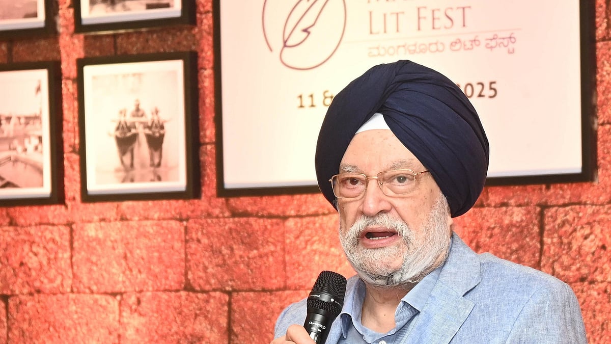 Centre keen to bring natural gas under GST: Hardeep Puri