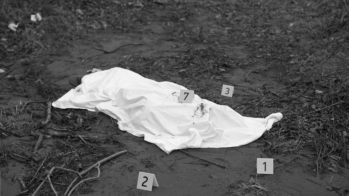 Criminal's charred body found near Delhi crematorium