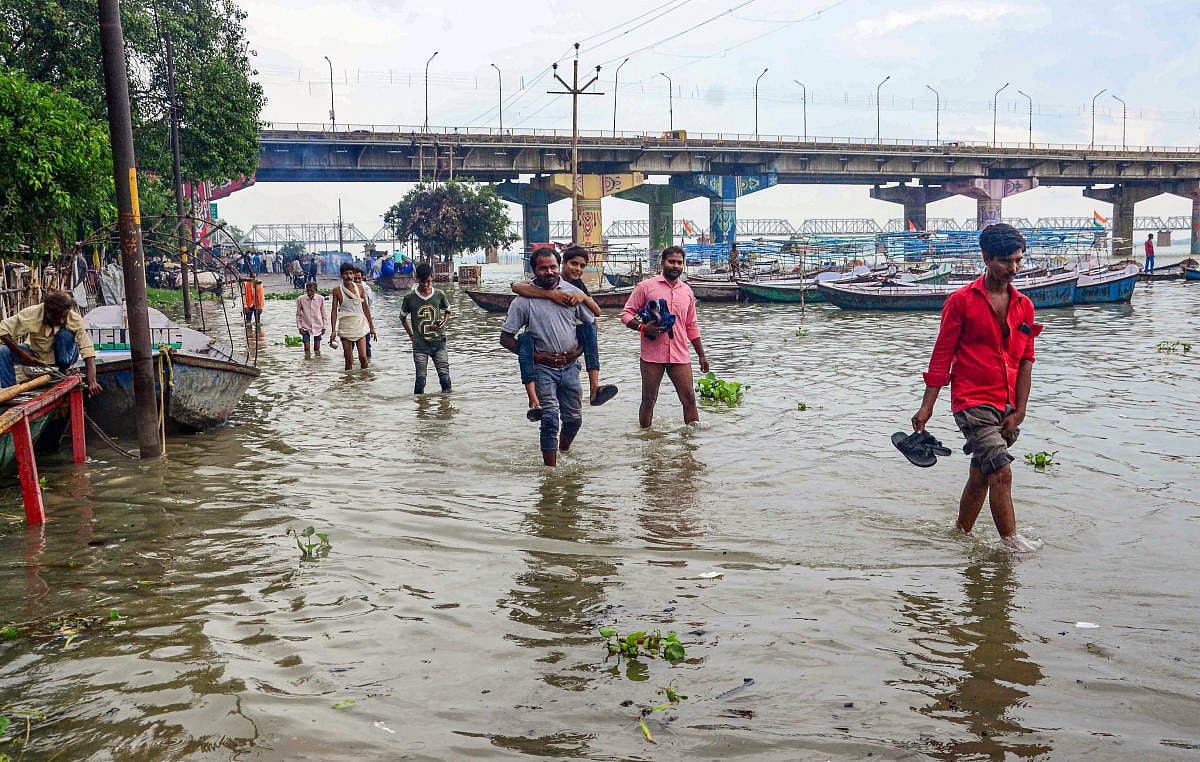 Monsoon Highlights: Heavy rain with lightning and thunderstorm across ...