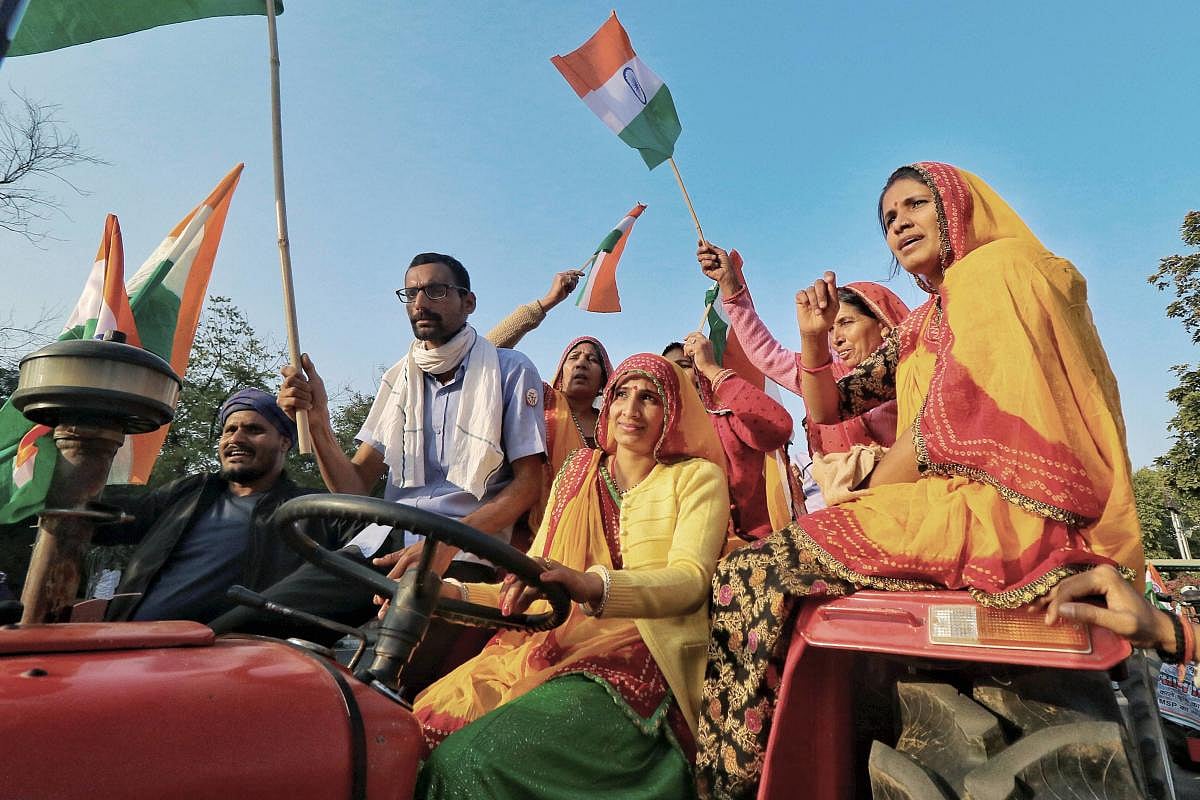 Farmers' protest highlights: NOC given to tractor rally after farm ...