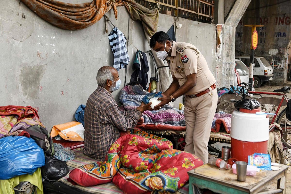 India under lockdown in pictures: Day 1