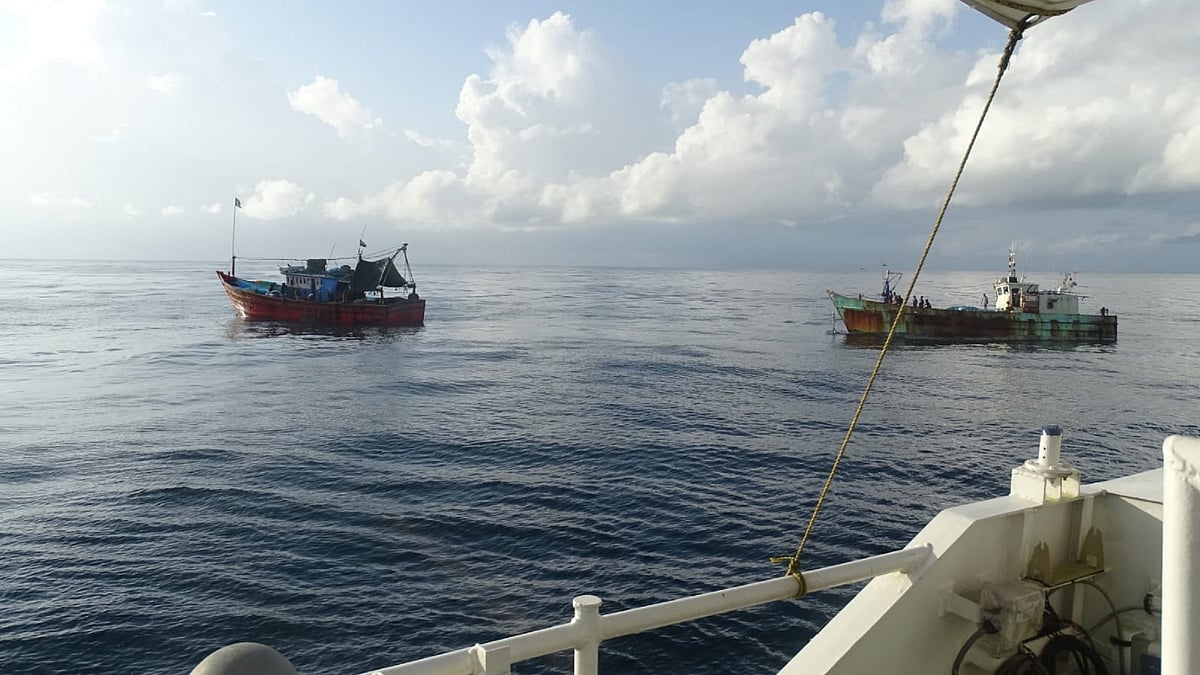 Coast Guard rescues stranded fishermen adrift in open sea, brings them ...