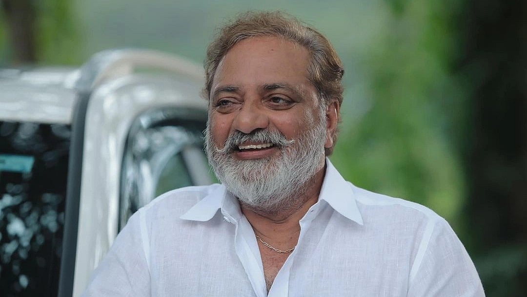 Malayalam actor-director Joy Mathew suffers minor injury in road accident