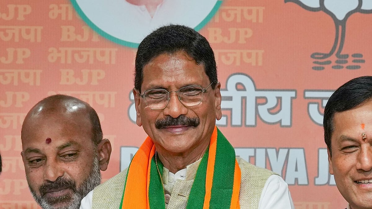 BJP leader Shashidhar Reddy seeks bulletins on Telangana Chief Minister ...