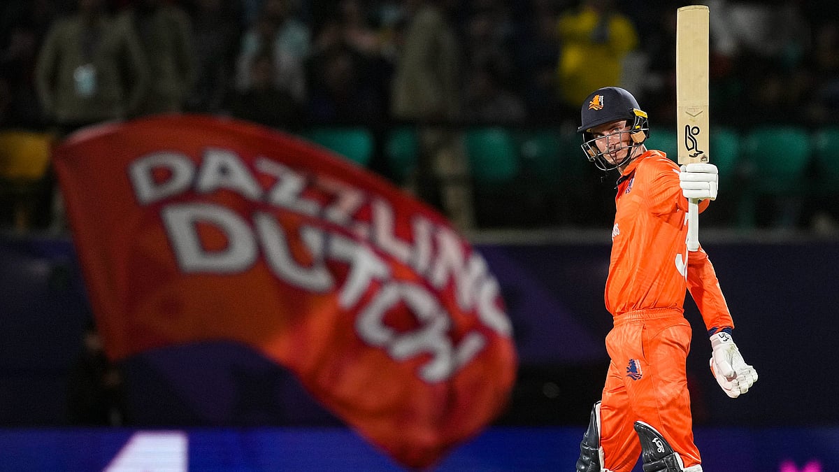 Netherlands score 245/8 against South Africa