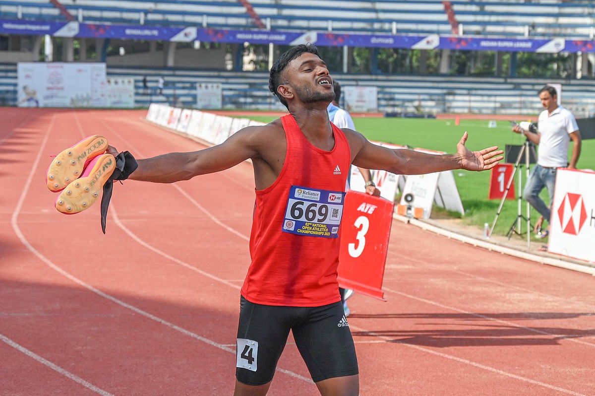 Golden Manu rewrites mark