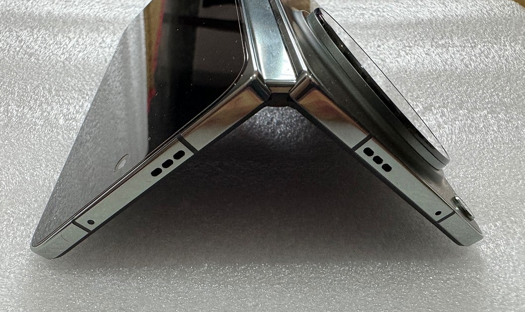 OnePlus Open Review: Great start to foldable phone journey