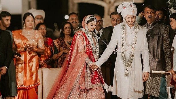 'Cheeni Kum' actor Swini Khara ties the knot with boyfriend Urvish Desai