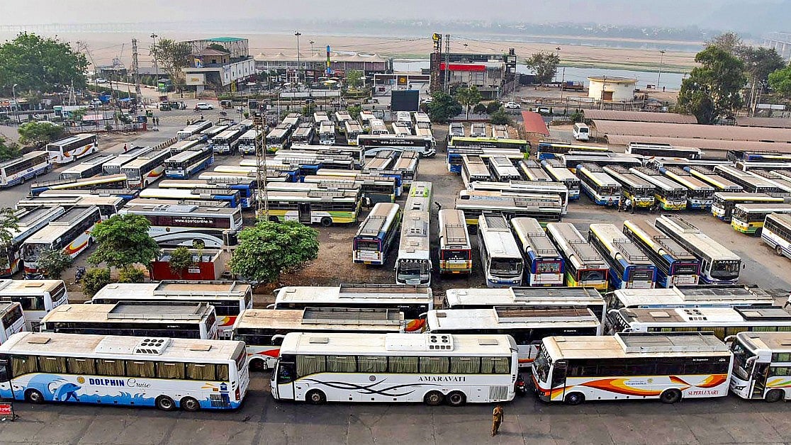 Bus owners' association urge govt to extend 15-year-old vehicle ...