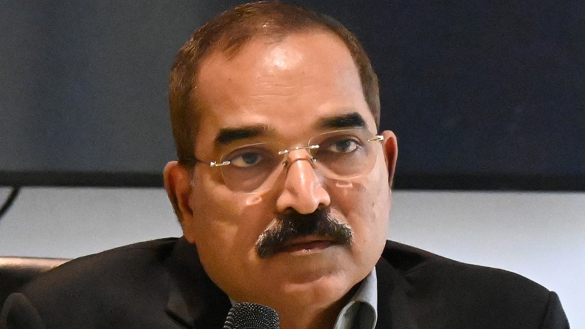 DGP Pratap Reddy seeks voluntary retirement