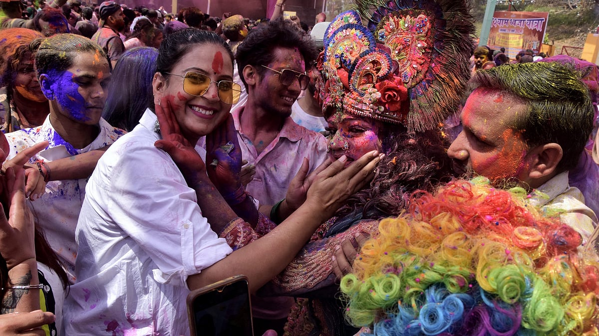 Holi 2024: India celebrates the festival of colours with great zeal