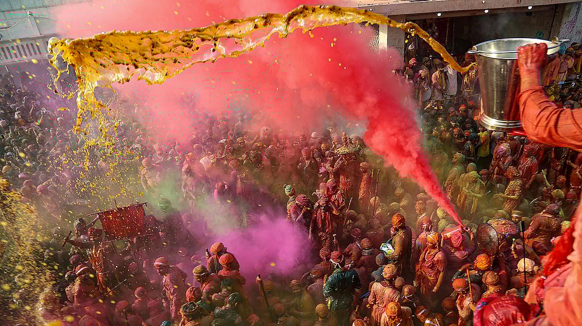 Mathura celebrated Lathmar Holi with great zeal; See Pics