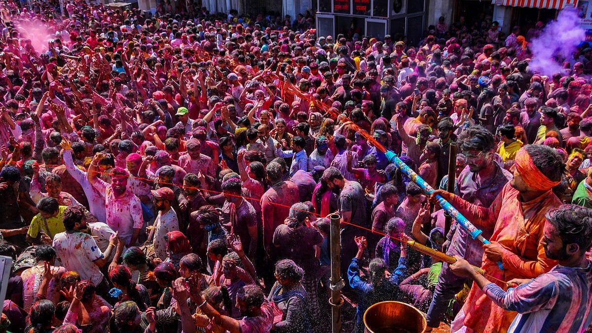 Grand Holi celebrations at Ram temple in Ayodhya