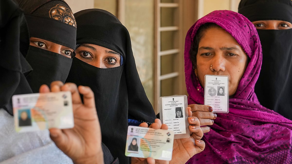 India ties 'mangalsutra' to political mud-slinging as phase 2 spices up ...