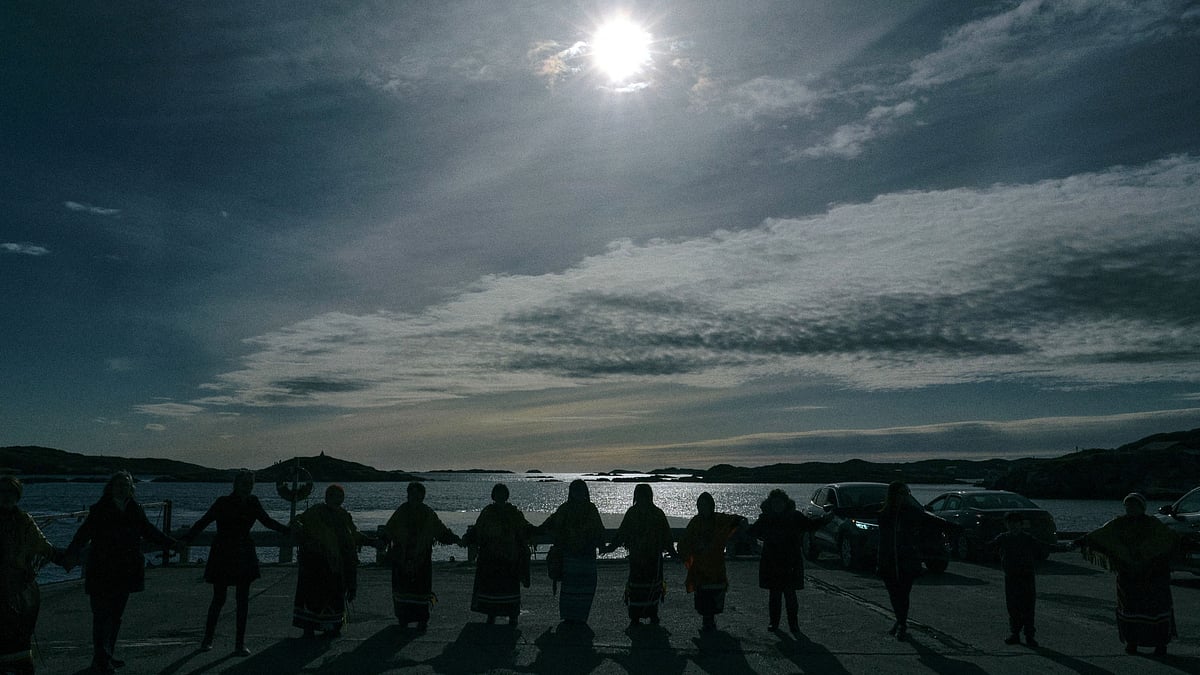 Nature's Masterpiece: Stunning images capture the total solar eclipse