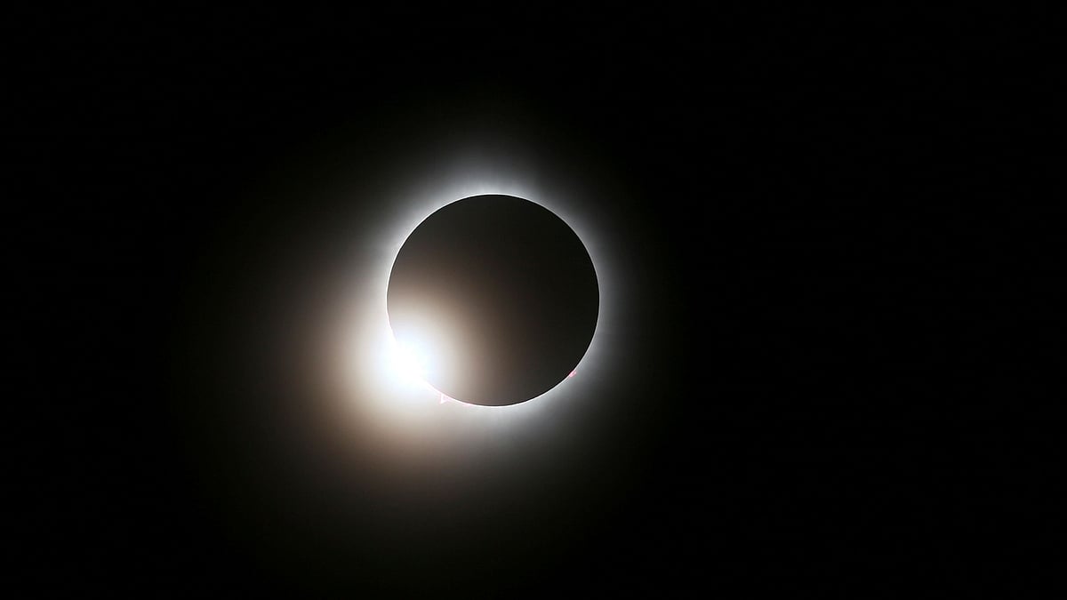 Nature's Masterpiece: Stunning images capture the total solar eclipse