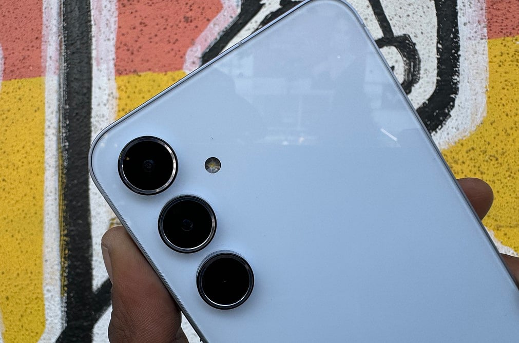 Samsung Galaxy A55 review: Solid mid-range phone with good camera