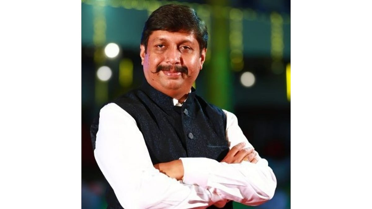 Dhairyasheel Mohite Patil joins NCP (SP), declared party candidate for ...
