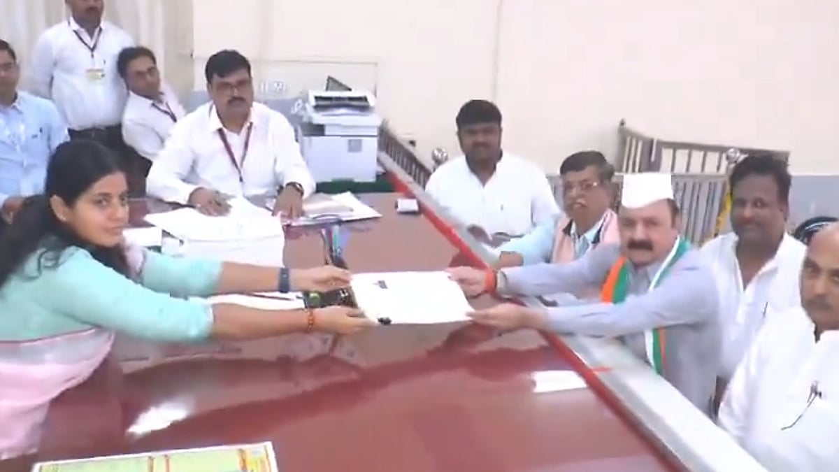 Lok Sabha polls 2024 | Congress loyalist K L Sharma file nomination ...