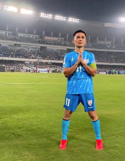 In Pics | A thank and a goodbye: Sunil Chhetri dons the India colours ...
