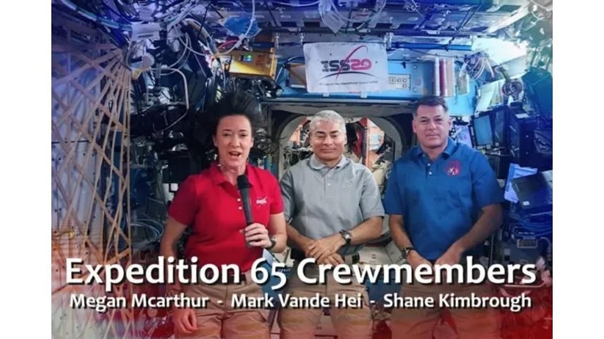 Astronauts celebrate July 4th in Space; See Pics