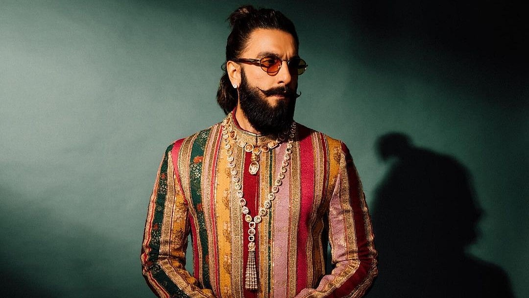 Ranveer Singh looks regal at Anant Ambani & Radhika Merchant's wedding