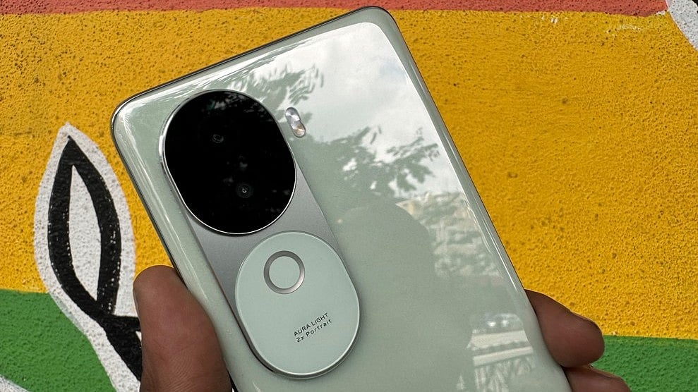 iQOO Z9s review: Good performer with dashing looks