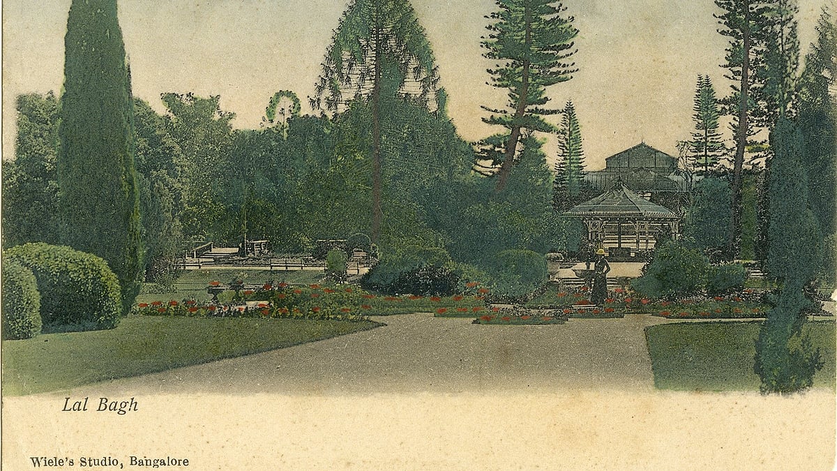 Exhibition depicts old Bangalore through postcards