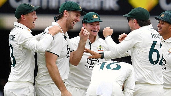 3rd Test: Post-lunch session on Day 4 resumes after rain interruption