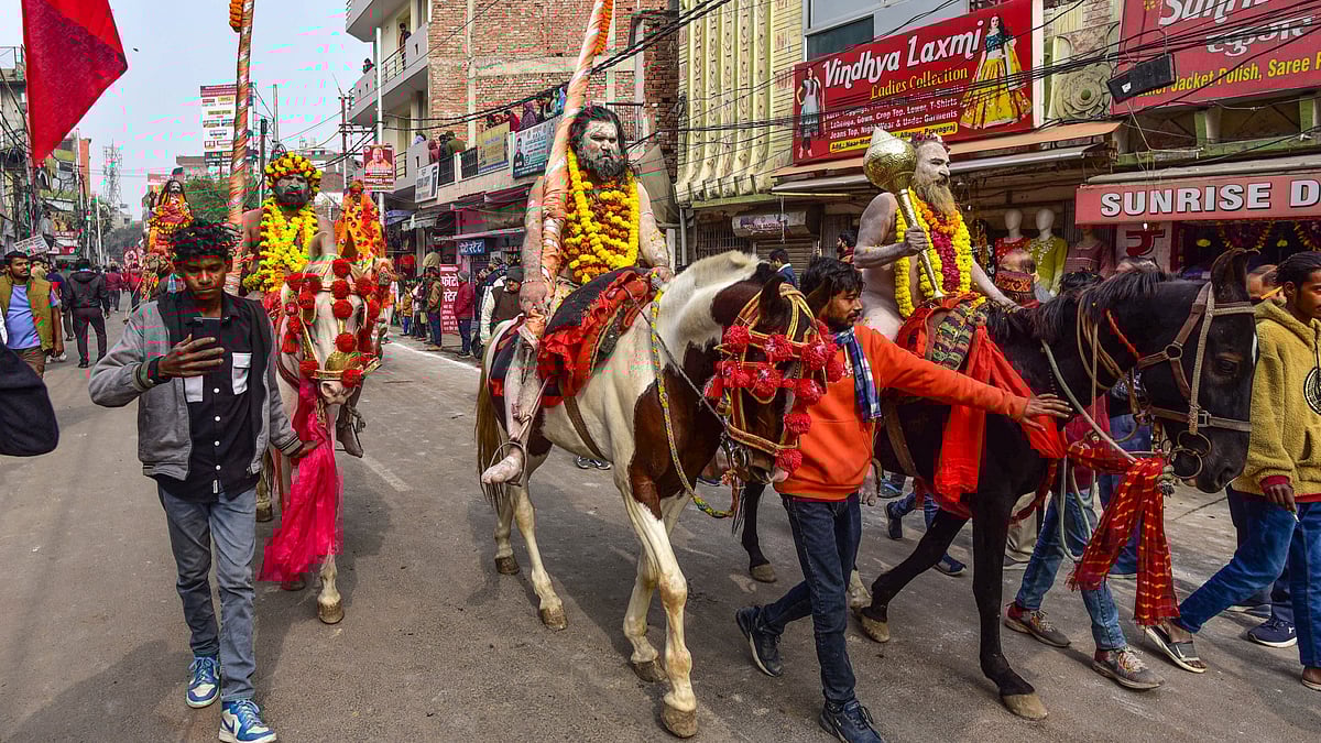 Maha Kumbh Mela 2025: Naga Sadhus' grand entry sets the tone for mega ...