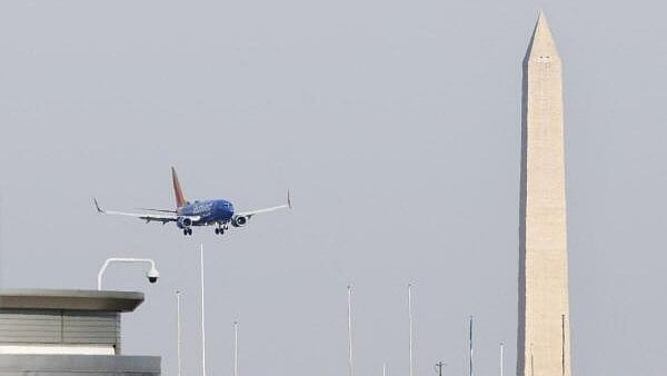 Washington DC airspace challenges highlighted by passenger jet and Army ...