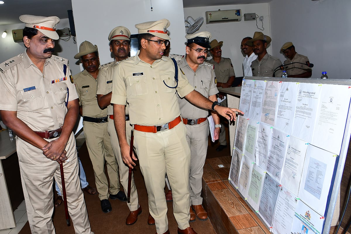 Two persons arrested for issuing fake appointment orders