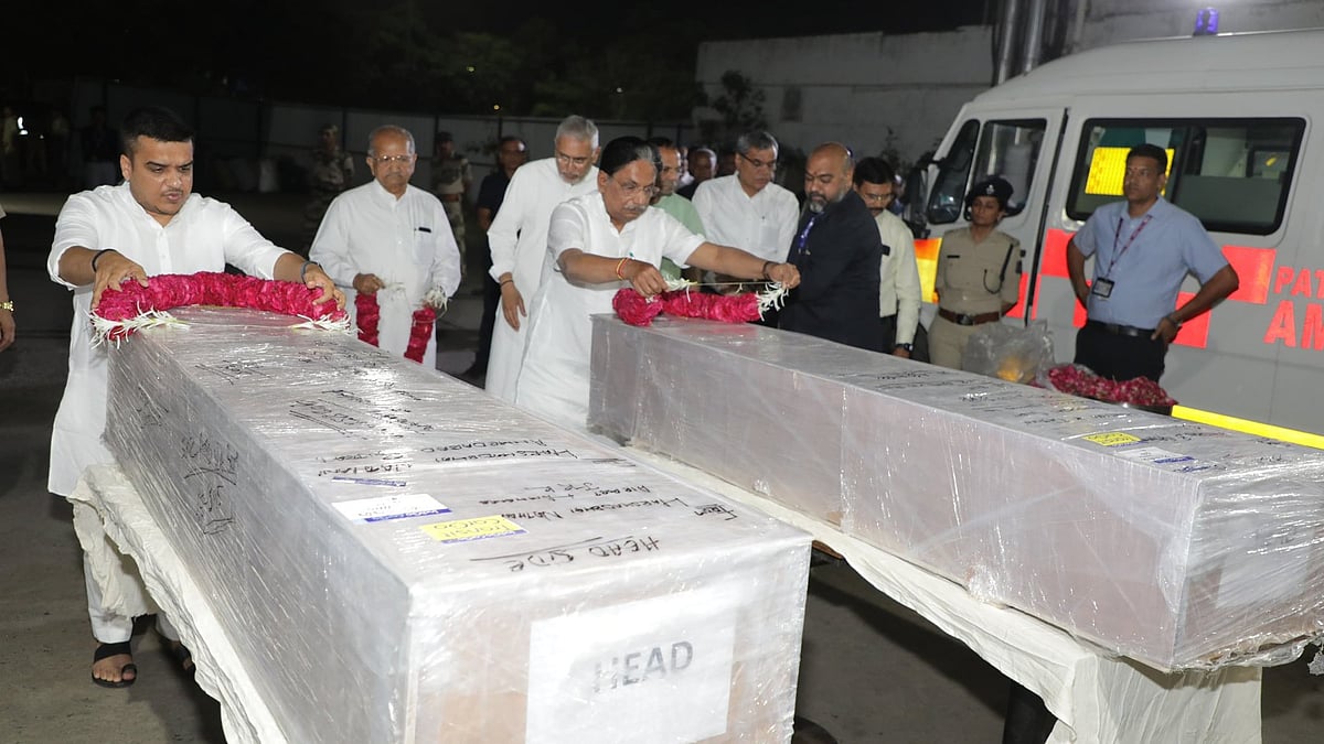 Pahalgam Terror: Gujarat Mourns as 3 Victims' Bodies Reach Home, CM to ...