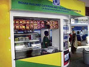 Food at rly station is an instant success