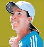 Henin vs Serena final as Murray downs Cilic