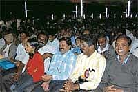 Hasya Sanje sends them into peals of laughter