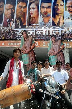 'Raajneeti' justifies 'Mahabharata' adaptation