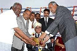 Justice V Gopal Gowda honoured