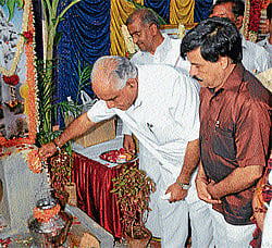 Yeddy sets time table for work, tour