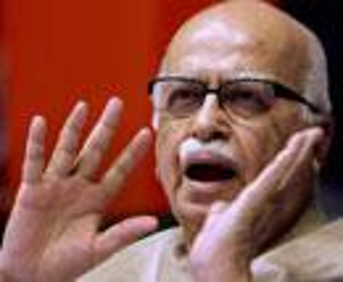 All-party meet on Lokpal without precedent: Advani All-party meet on Lokpal without precedent: Advani