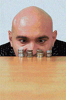 Men with broader faces likely to cheat for financial gain