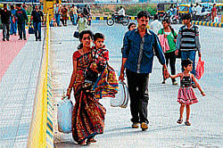 Hassan: Bus stand that it barely is