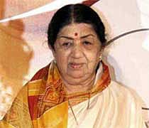 Legendary singer Lata Mangeshkar turns 82 today