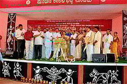 Tulu tradition, culture comes alive in Savanur