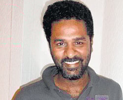 'Akshay is simply superb'